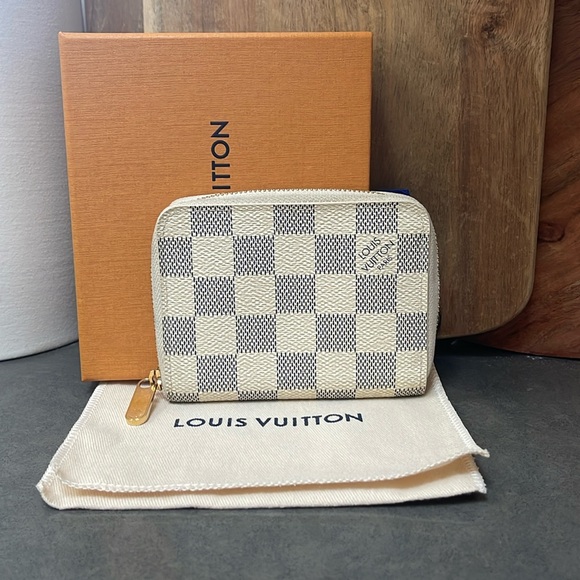 Louis Vuitton | Bags | Louis Vuitton Damier Azure Compact Zippy Wallet ...